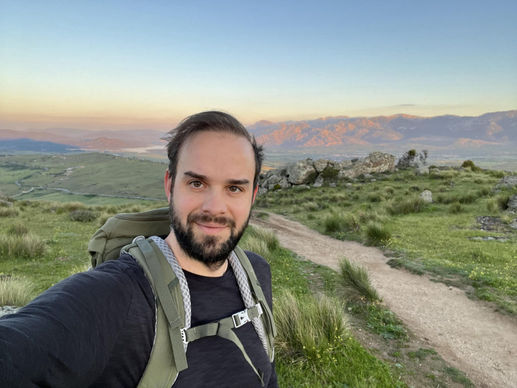 About Us - Greyfinch